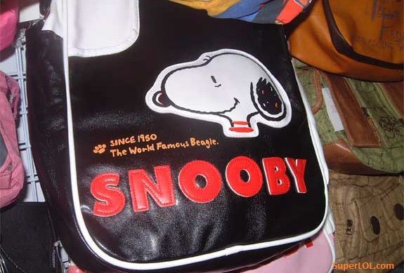 World's most famous beagle has changed his name - SuperLOL